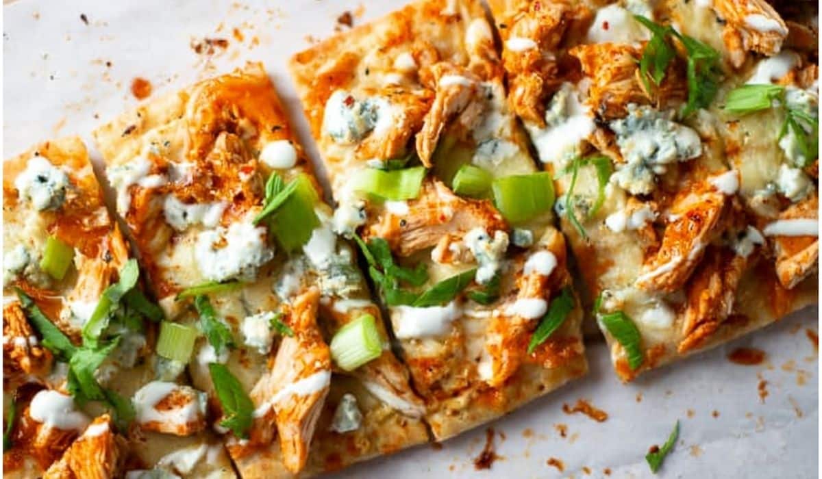 Buffalo Chicken Flatbread: 5 Amazing Variations to Try Now